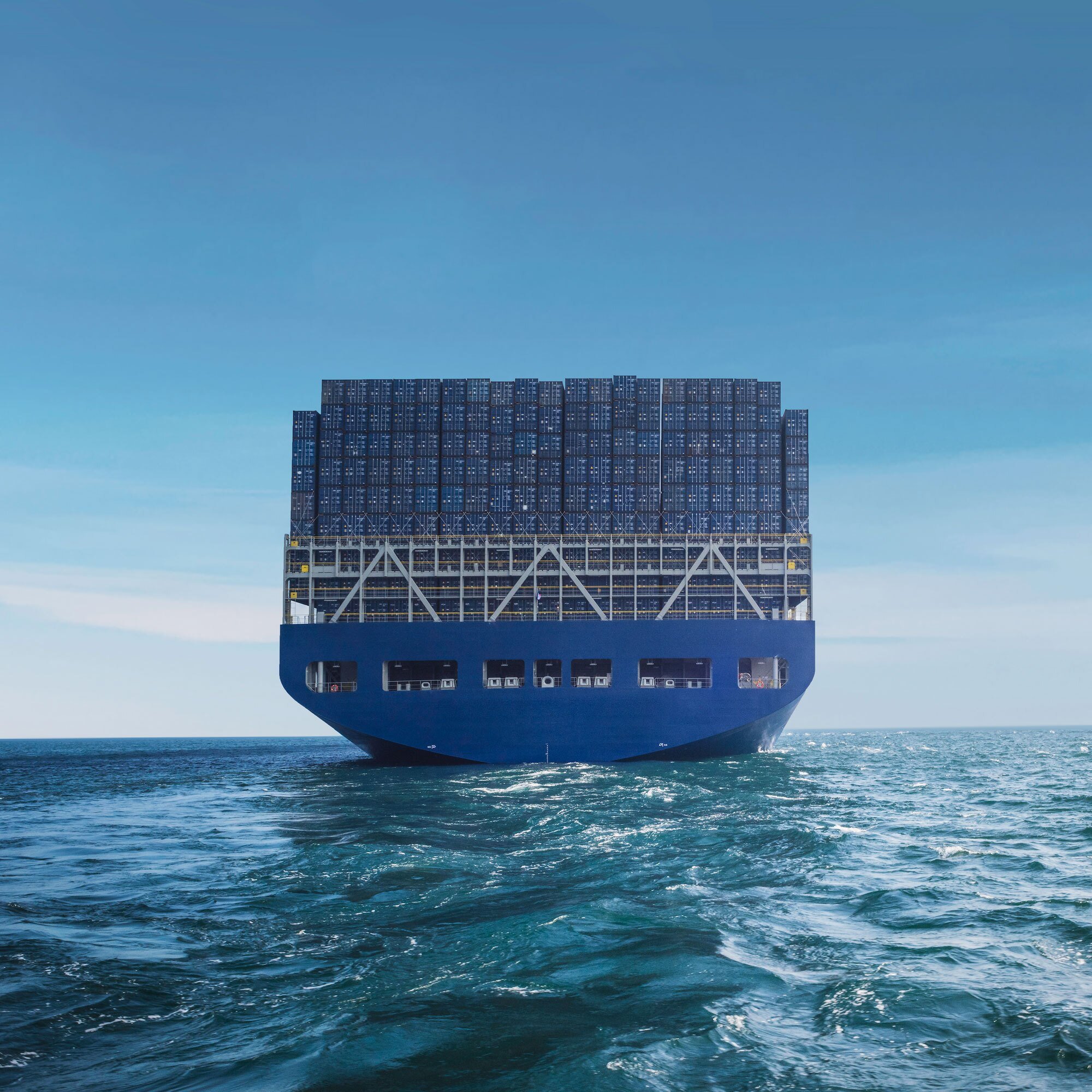 Fines Due to Improper Display of Flags in Chinese Ports - UK P&I